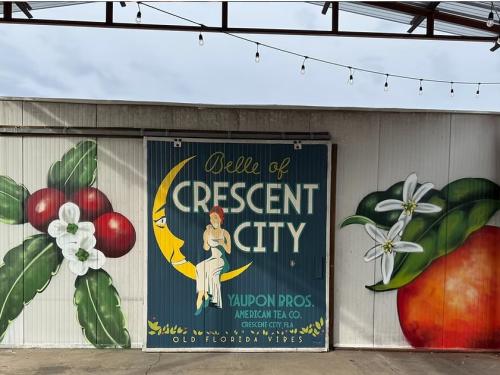 Eagle's Nest Farms in Crescent City, FL - Virtual Globetrotting