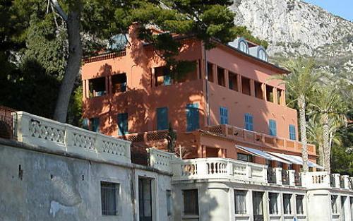 Bono's House: BermudaBreeze's Pics and Story (1/7) - Virtual Globetrotting