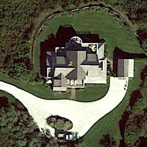 Edward J. Fritsch's House in Nantucket, MA (Google Maps)