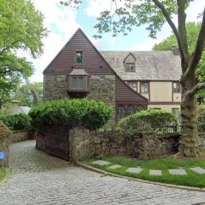 Corleone Mansion From The Godfather in Staten Island, NY - Virtual ...