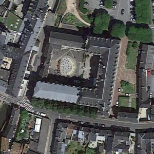 Bayeux tapestry museum in Bayeux, France - Virtual Globetrotting