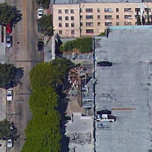 'Ascent' by Kim Yasuda in Los Angeles, CA (Google Maps)