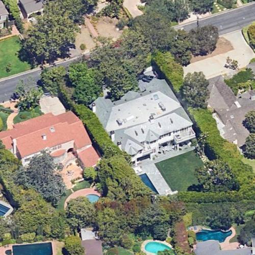 Maria Shriver's House in Los Angeles, CA (Google Maps)