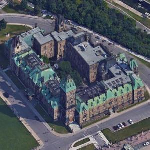 Canadian Parliament East Block in Ottawa, Canada - Virtual Globetrotting
