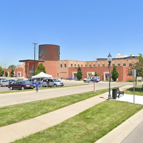 'Topeka & Shawnee County Public Library' by Michael Graves in Topeka ...