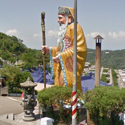 Giant statue of Tu Di Gong in New Taipei City, Taiwan - Virtual ...