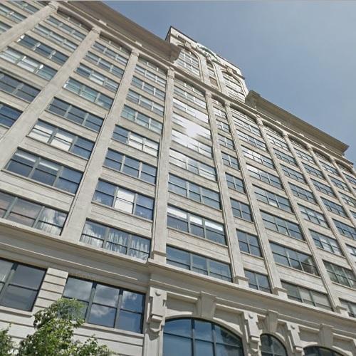 Anne Hathaway’s Brooklyn apartment in New York, NY - Virtual Globetrotting