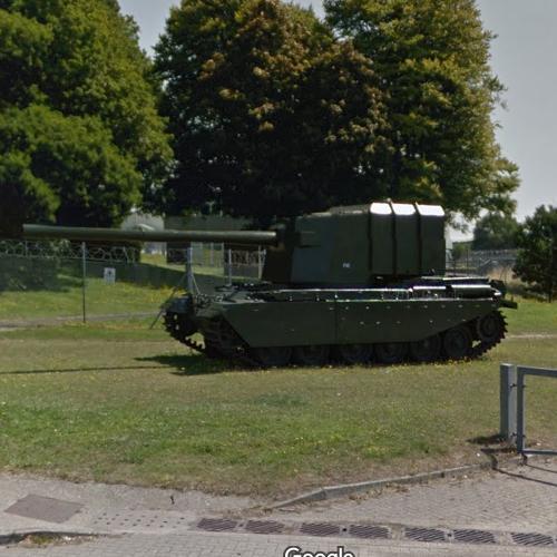FV4005 Stage 2 “SPUD” in Bovington Camp, United Kingdom (Google Maps)