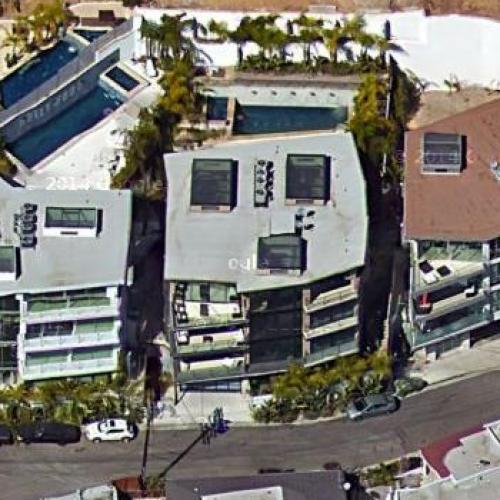 Ne-Yo's Rental House (Former) in Los Angeles, CA - Virtual Globetrotting