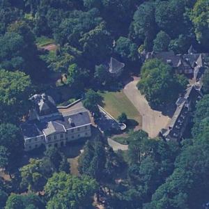 Eller Castle in Düsseldorf, Germany - Virtual Globetrotting