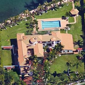 Jorge Suárez-Menéndez's House in Miami, FL - Virtual Globetrotting