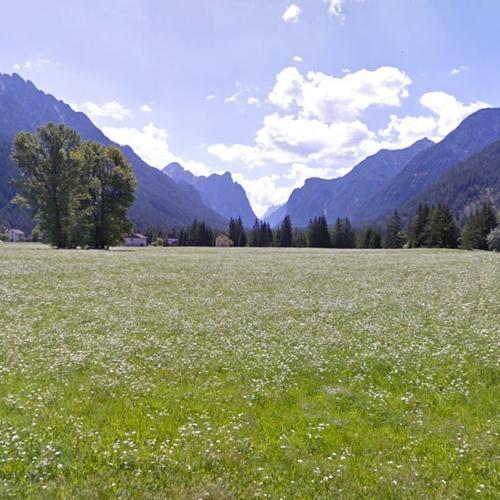 Puster Valley in Dobbiaco - Toblach, Italy (Google Maps)