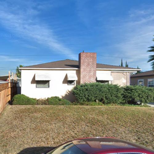 Doug's house ("Fear the Walking Dead") in East Los Angeles, CA (Google ...