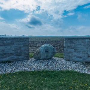 American Eagle Flight 4184 memorial in Roselawn, IN - Virtual Globetrotting