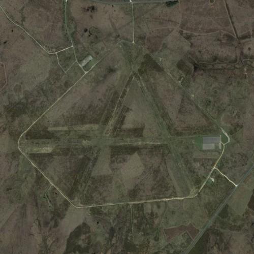 RAF Beaulieu in Beaulieu, United Kingdom (Google Maps)