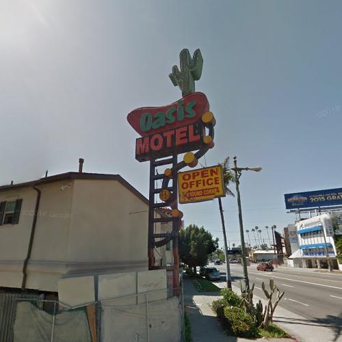 Oasis Motel Sign in Los Angeles, CA (Google Maps)