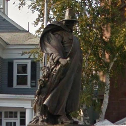 Statue of Roger Conant in Salem, MA (Google Maps)