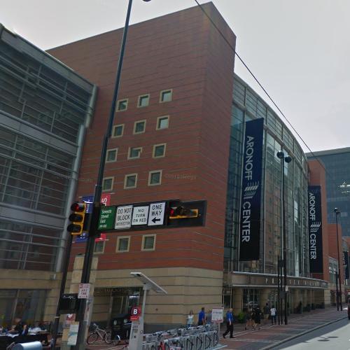 'Aronoff Center' by Cesar Pelli in Cincinnati, OH (Google Maps)