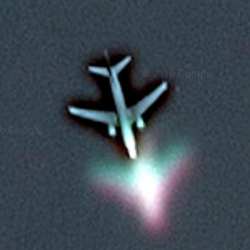 Airplane in flight in Incheon, Republic of Korea (Google Maps)