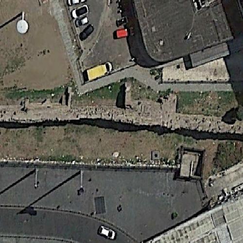 Roman Wall in Rome, Italy (Google Maps) (#2)