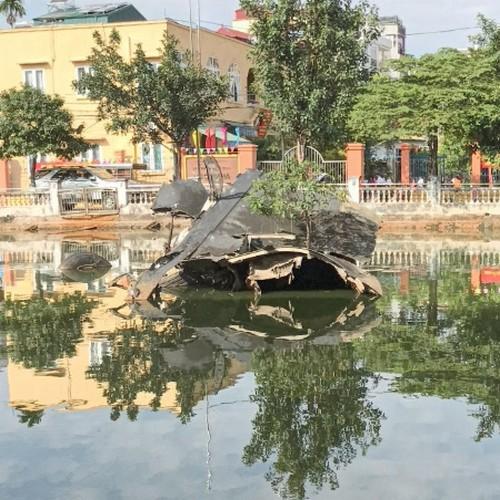 B-52 Lake in Hanoi, Vietnam (Google Maps)