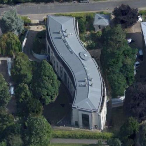 Stephen Hawking's Apartments in Cambridge, United Kingdom (Google Maps)