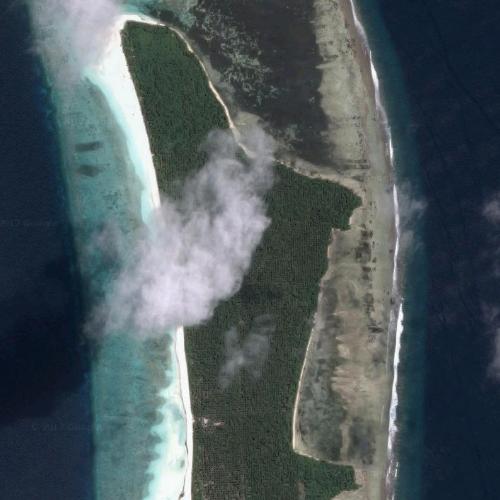 Berasdhoo ("Star Wars") in Kalhaidhoo, Maldives (Google Maps)