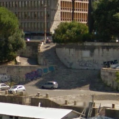 Driving down stairs ("Spectre") in Rome, Italy (Google Maps)