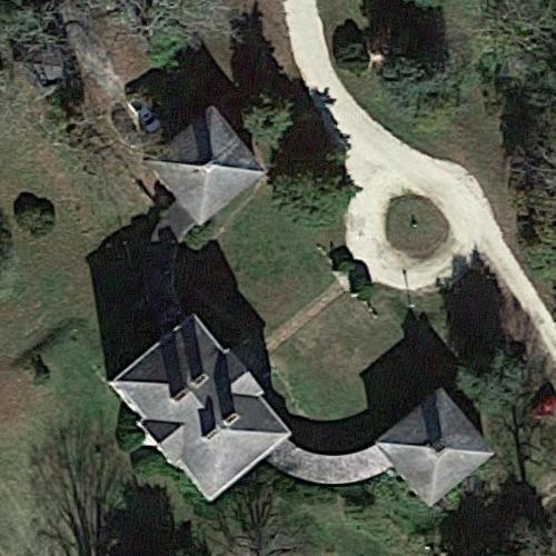 Mount Airy in Warsaw, VA (Google Maps)