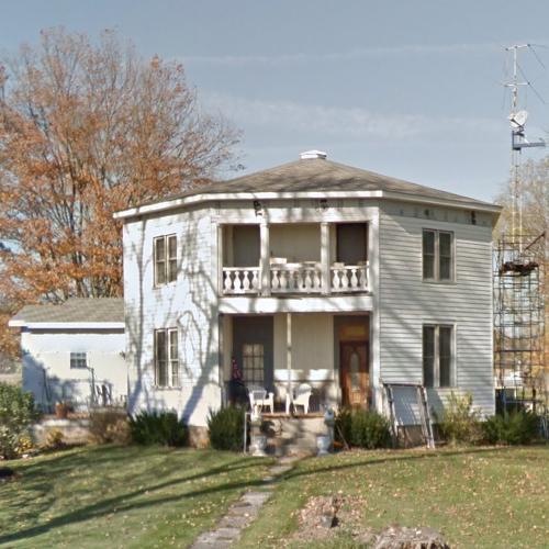Hall-Crull Octagonal House in Washington Township, IN (Google Maps)