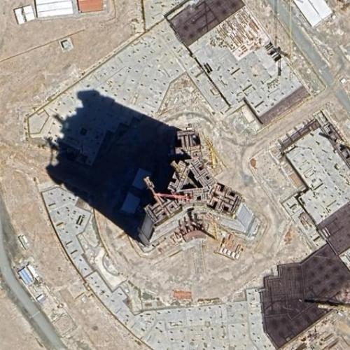 Jeddah Tower (tallest building in the world) under construction in ...