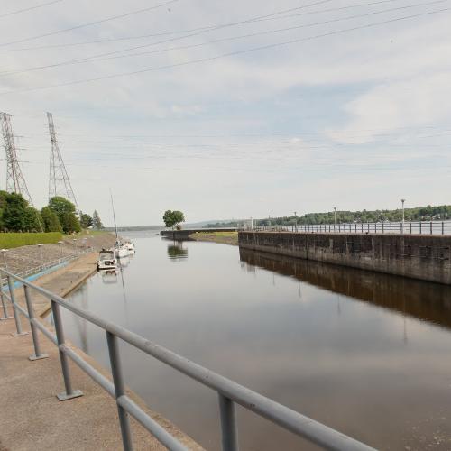 Carillon Canal in Saint-André-d'Argenteuil, Canada - Virtual Globetrotting