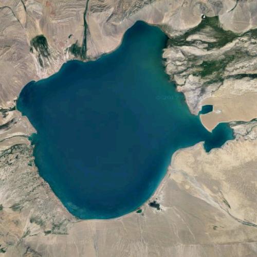 Uvs Lake in Ulaangom, Mongolia - Virtual Globetrotting