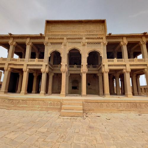 Tomb of Mirza Essa Khan Turkhan in Thatta, Pakistan (Google Maps)