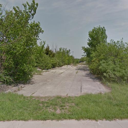 Remains of Lawrence Speedway in Lawrence, KS (Google Maps)