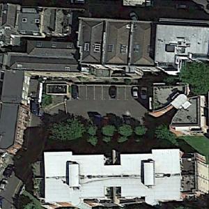 Mount Mills Plague Pit in London, United Kingdom - Virtual Globetrotting