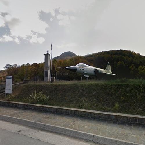 F-104G in Delvinaki, Greece (Google Maps)