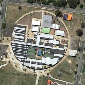Circular school in Broadmeadows, Australia - Virtual Globetrotting