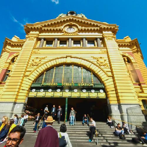 Flinders Street Railway Station in Melbourne, Australia (Google Maps)