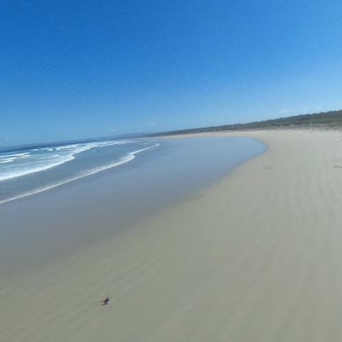 Bherwerre Beach in Jervis Bay, Australia - Virtual Globetrotting