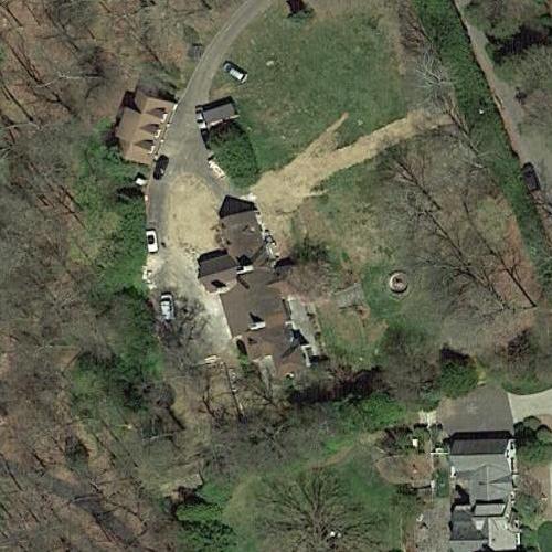 Patty Hearst's House (Former) in Wilton, CT (Google Maps)