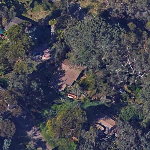 Emily Ratajkowski's House in Del Mar, CA (Google Maps)