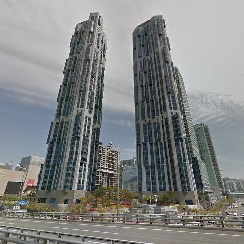 WBC The Palace Towers in Busan, Republic of Korea (Google Maps)