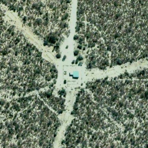 Okongo Radio Mast in Okongo, Namibia - Virtual Globetrotting