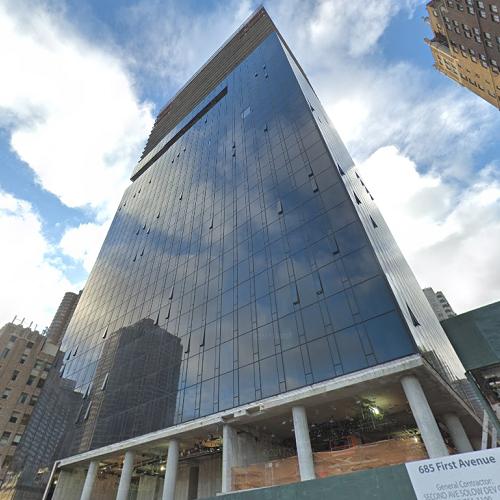'685 First Avenue' by Richard Meier under construction in New York, NY ...