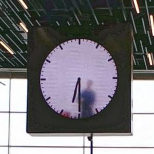Maarten Baas' "Real Time" clock at Schiphol Airport in Amsterdam ...