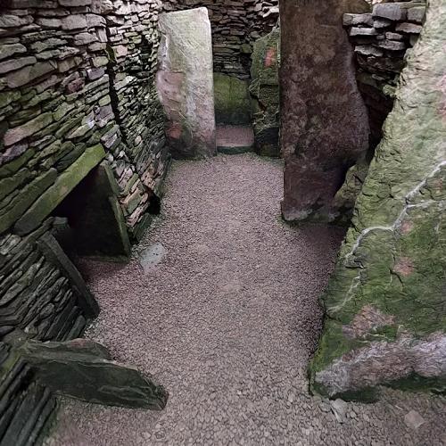 Unstan Chambered Cairn in Stromness, United Kingdom (Google Maps)