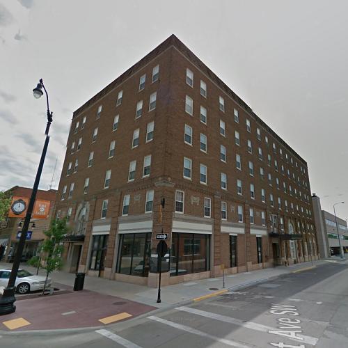 Alonzo Ward Hotel in Aberdeen, SD (Google Maps)