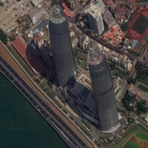 Shimao Cross-Strait Plaza in Xiamen, China (Google Maps)