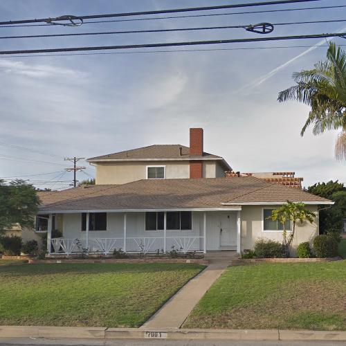 Nathan Marten's House ("Dexter") in Los Angeles, CA (Google Maps)
